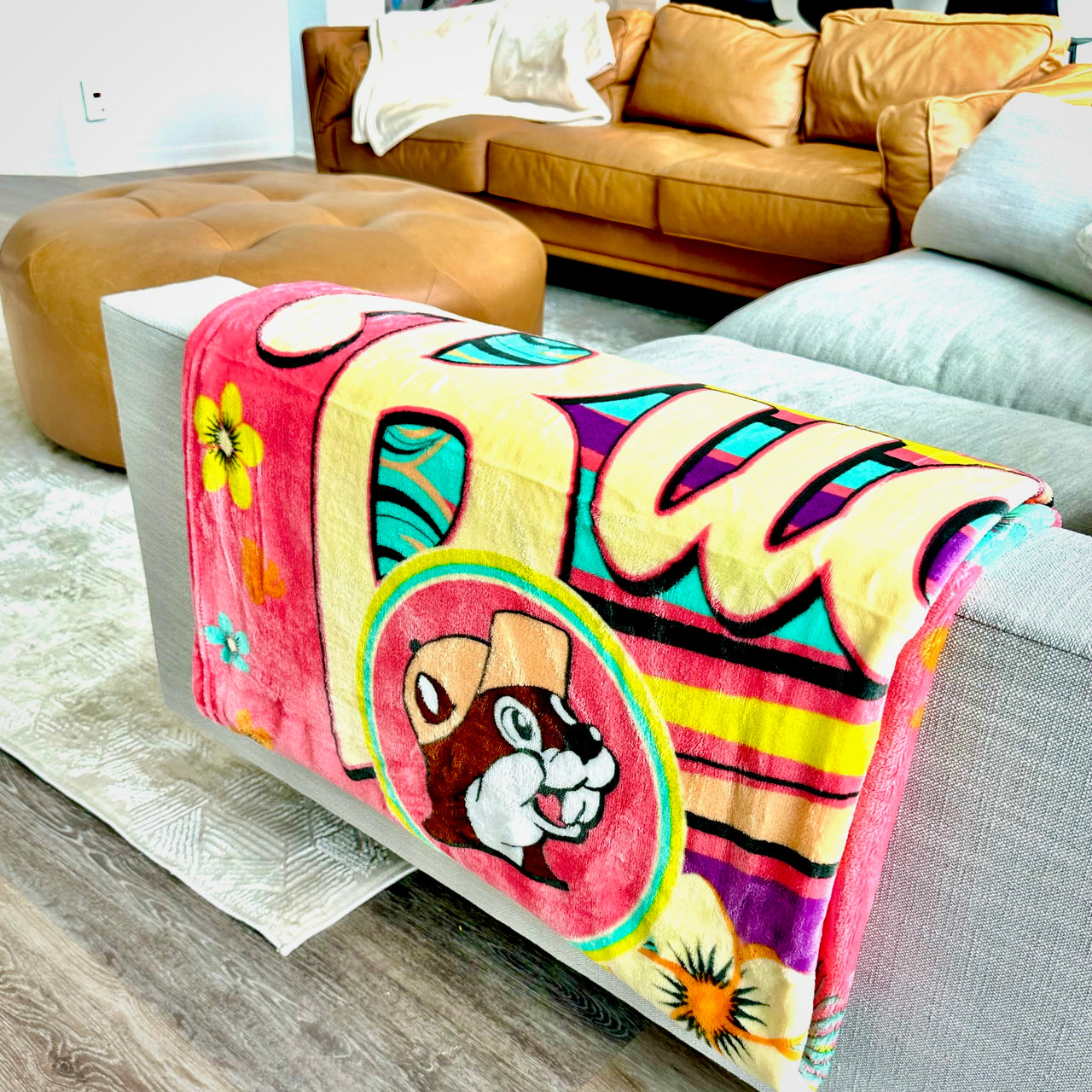 Buc-ee’s Blankets & Pillows | Cozy Comforts for Every Space ...