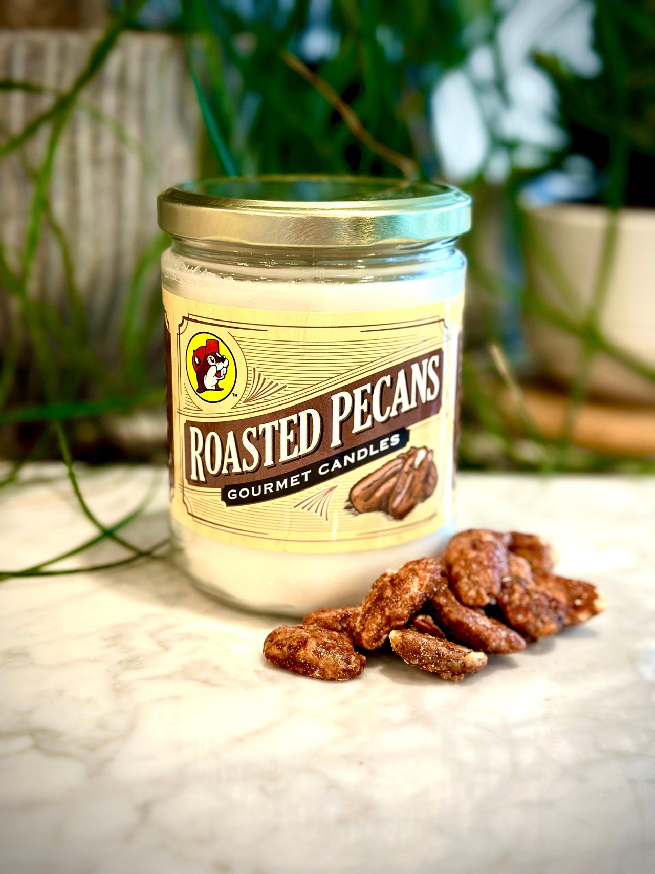 Buc-ee’s Roasted Pecan Candle – Warm & Nutty Scent – TrueTexasMerch